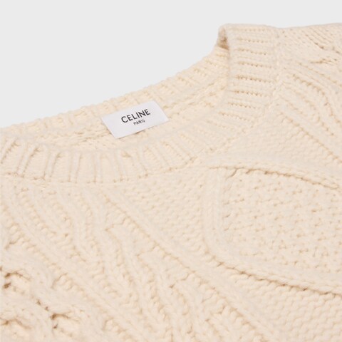 PULLOVER MIT RUNDHALSAUSSCHNITT AUS EINER WOLL-KASCHMIR-MISCHUNG IN ARANSTRICK - WOLLWEISS | CELINE