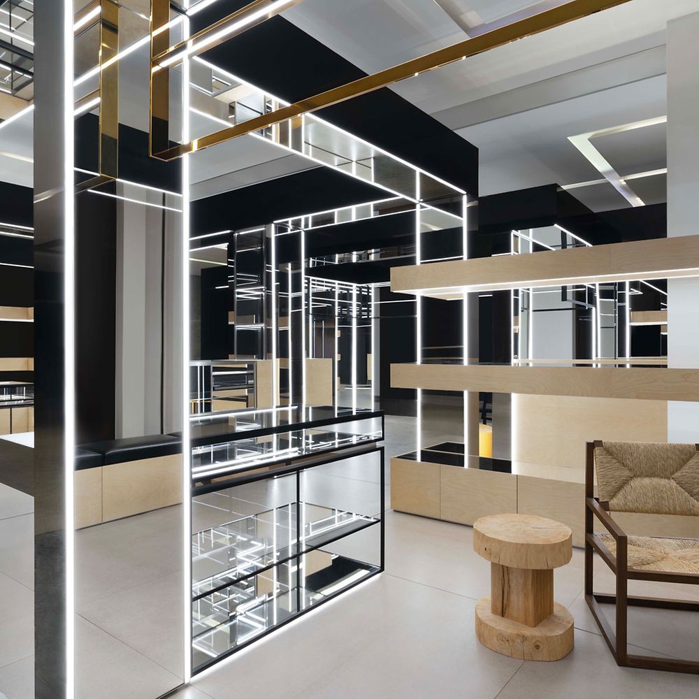 HOMME POP-UP